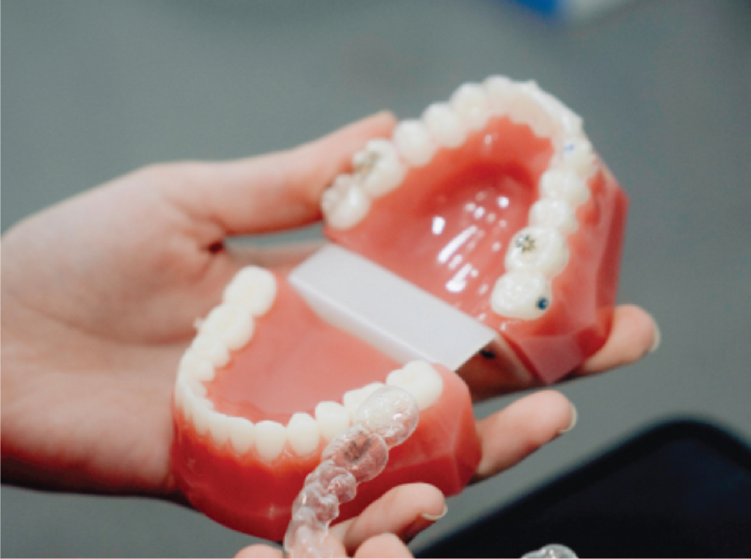 Reorder Your Customer Clear Retainers – Retainers Direct